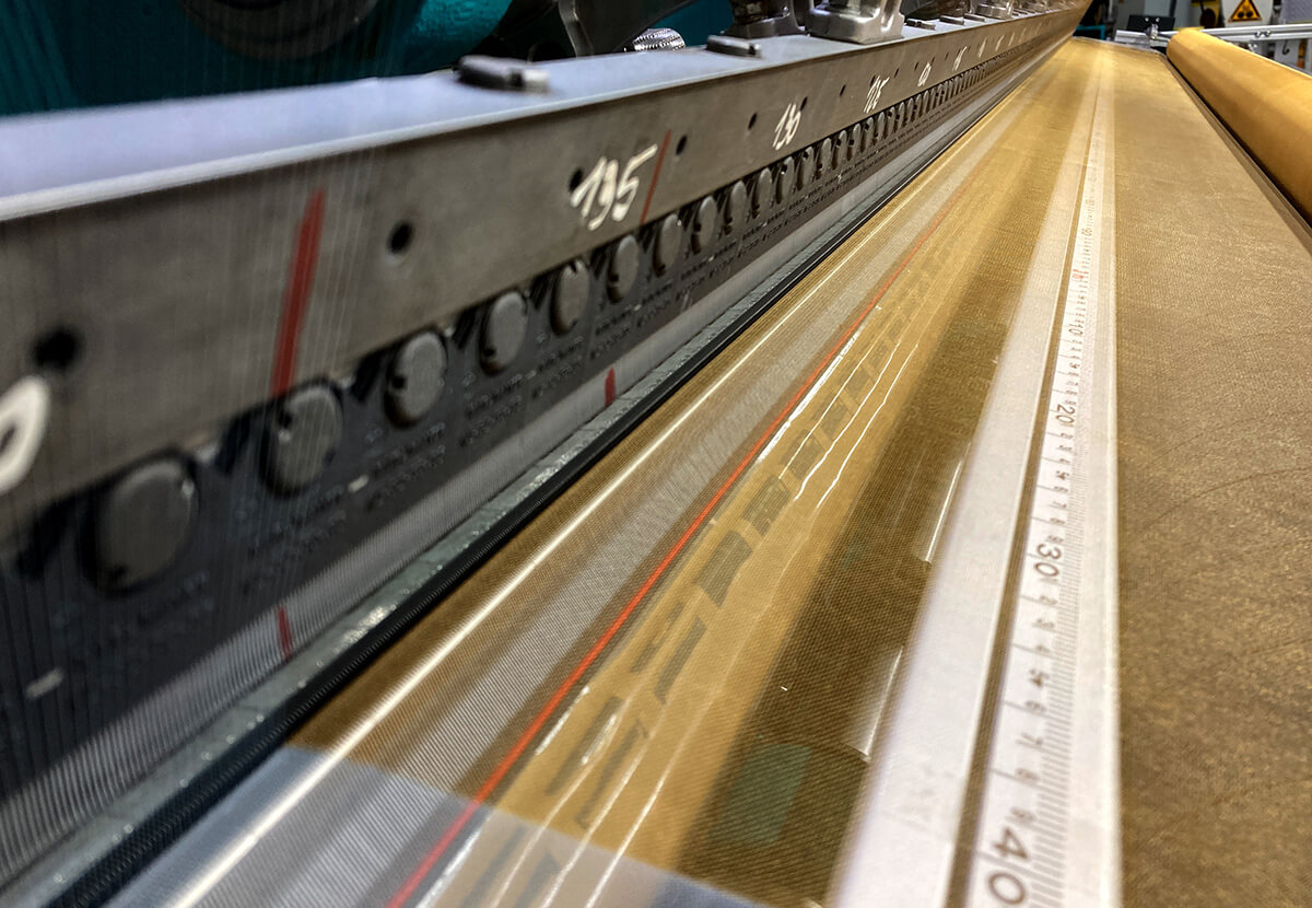 Largest joint innovation project in European spaceflight - HPtex - High ...